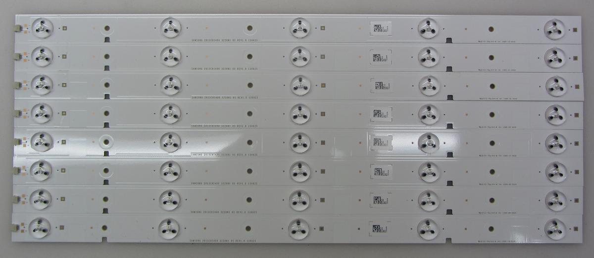 Insignia LED Light Strips 2013CHi400-3228N1-05 REV1.0 (8 strips)